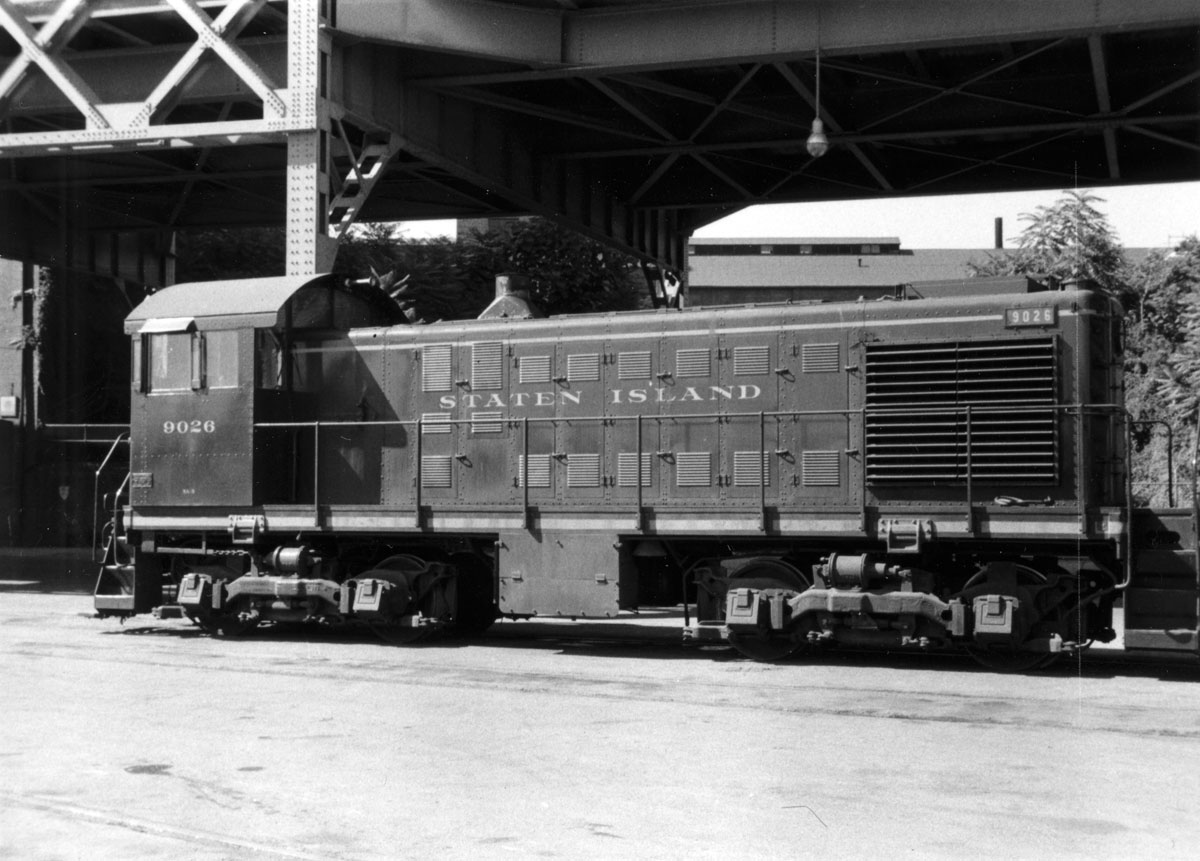 B&O Alco S2 9026 (ex 482) in Georgetown